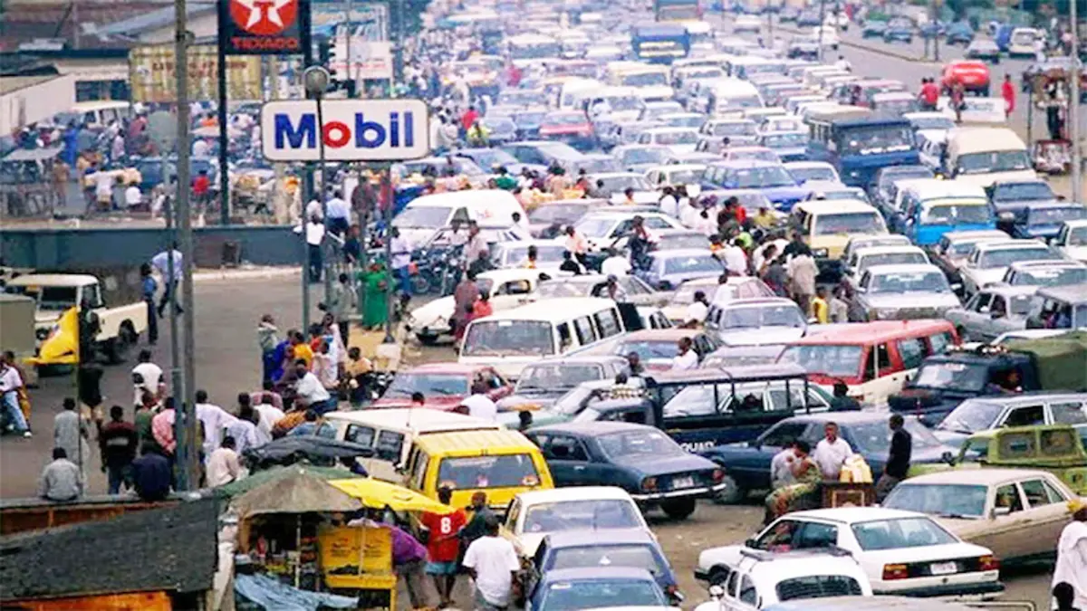 Petrol Price Jumps to N350/litre as Queues Return to Filling Stations - EpicZone NG